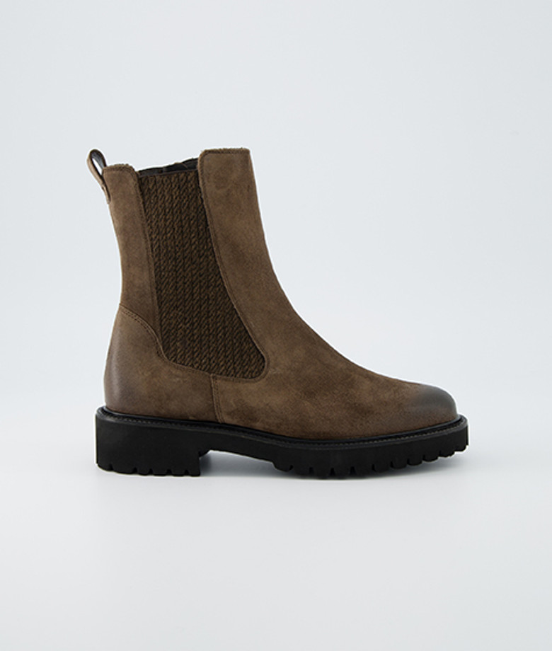 Discover the new Paul Green collection online